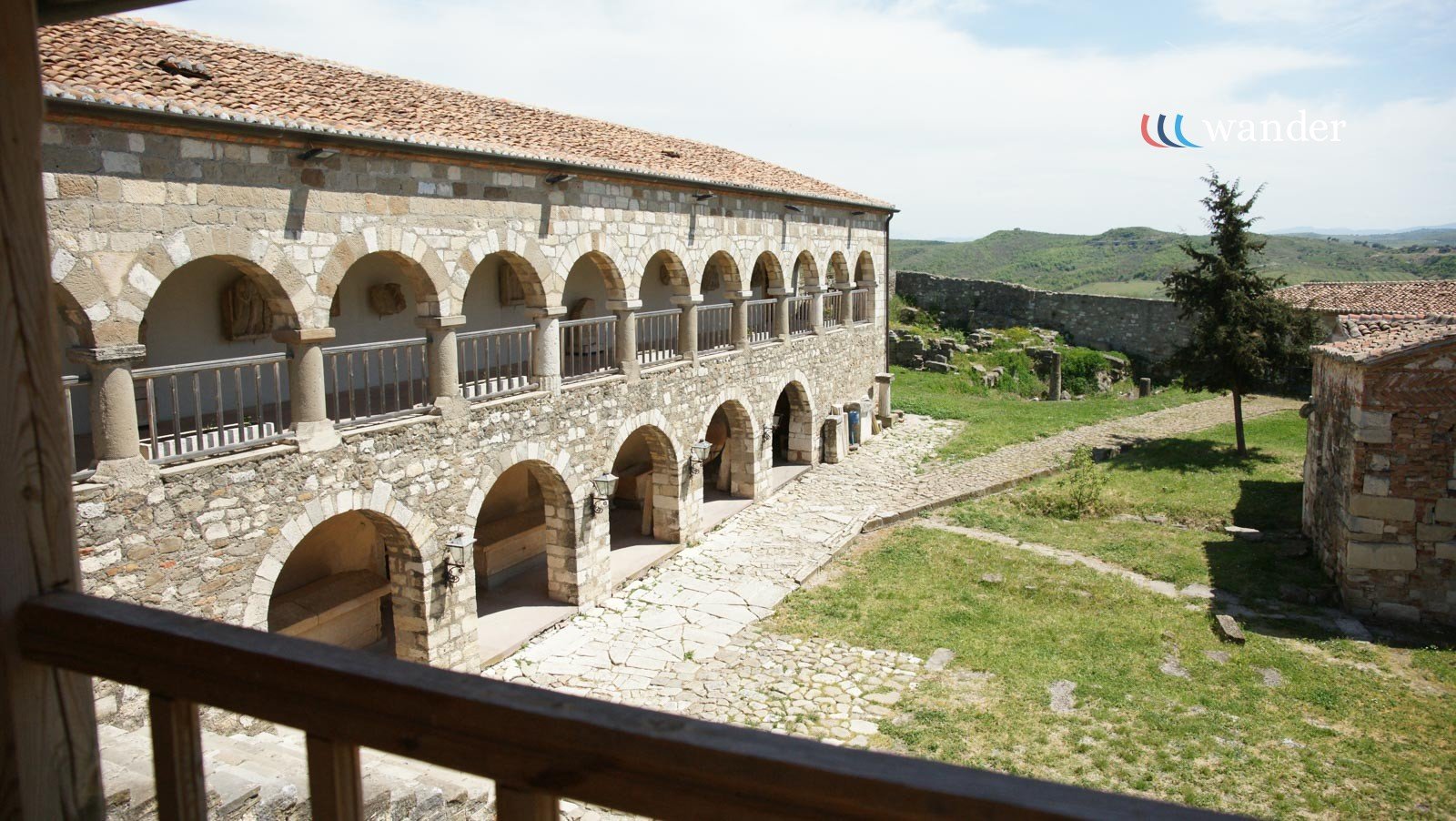 Epikad Tour - Wander - Explorez l'Albanie grâce à nos Tours